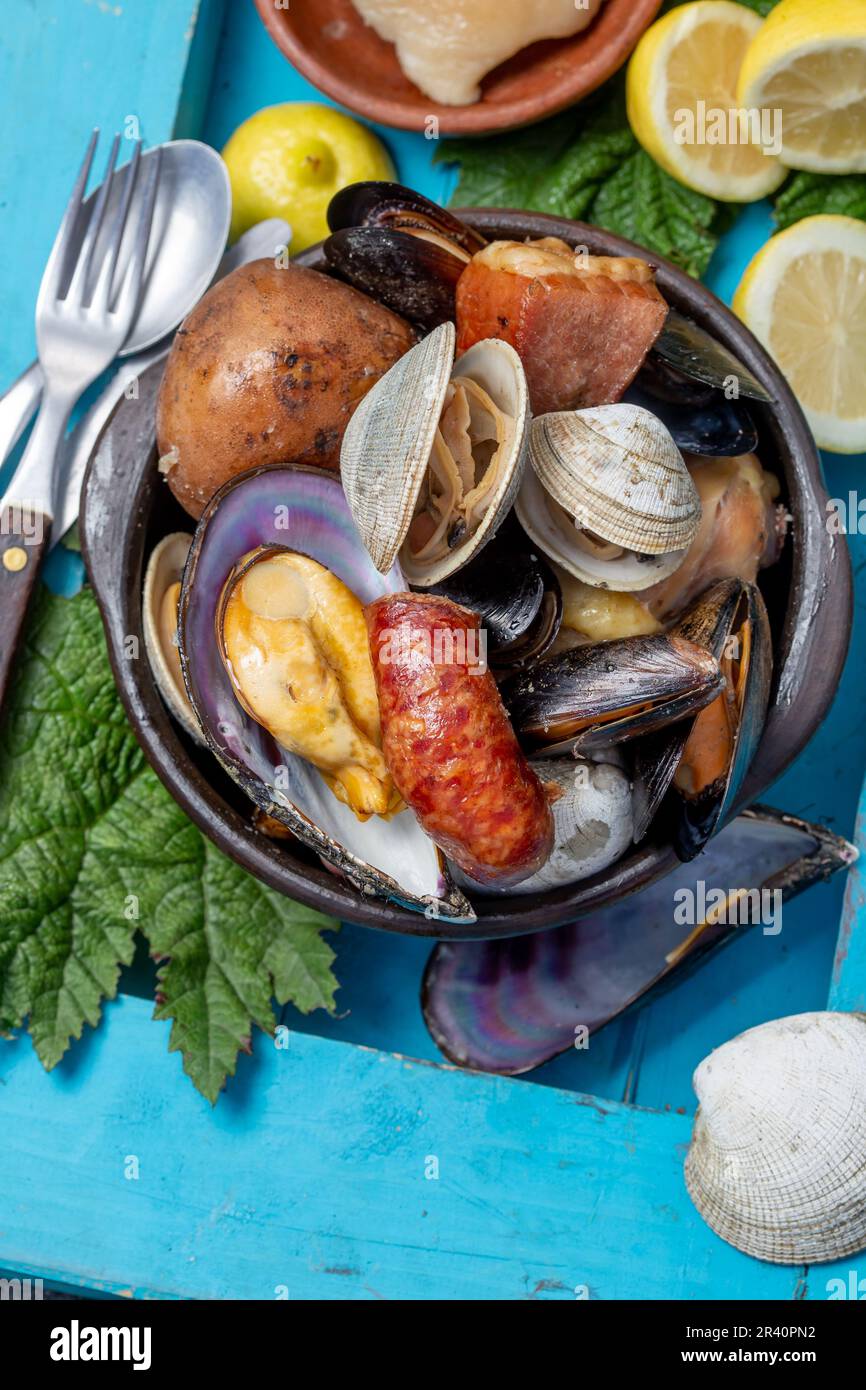 Famous traditional dish of the south of Chile and the Chiloe ...