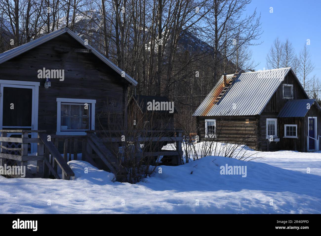 Alaskan villages hi-res stock photography and images - Alamy