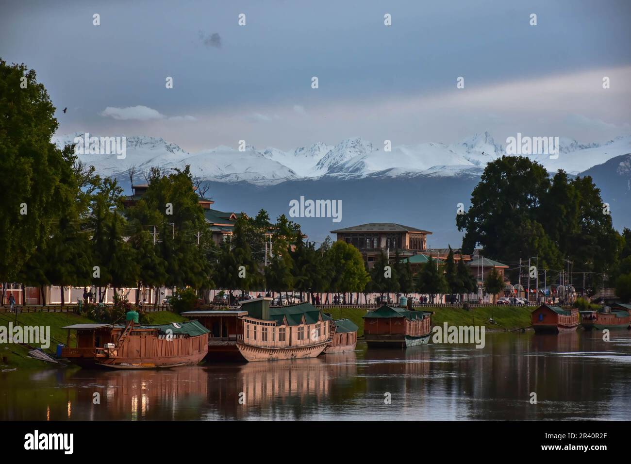 Srinagar, Kashmir, India. 25th May, 2023. A view of houseboats in river ...