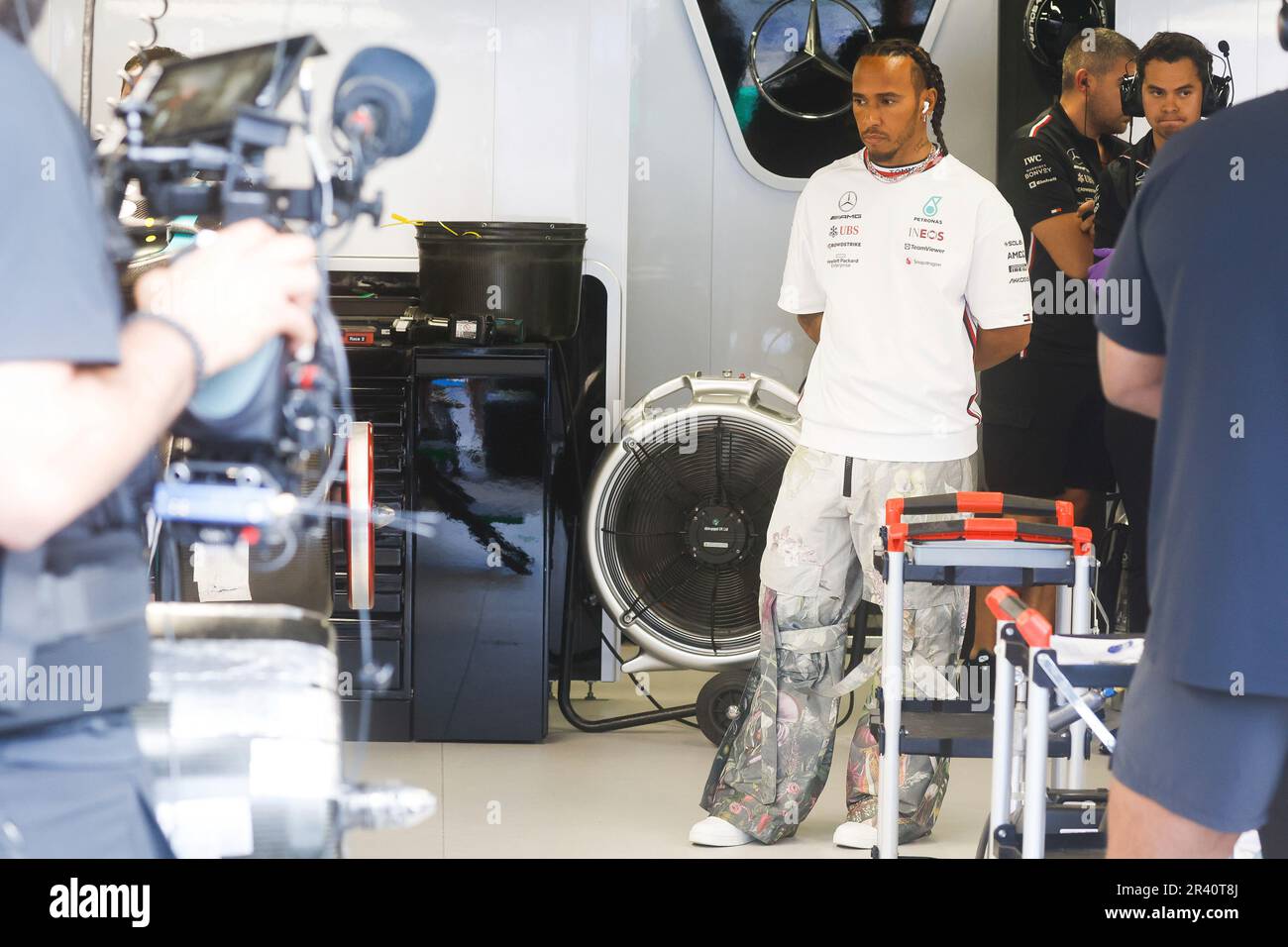 Mercedes garage circuit de monaco hi-res stock photography and images ...