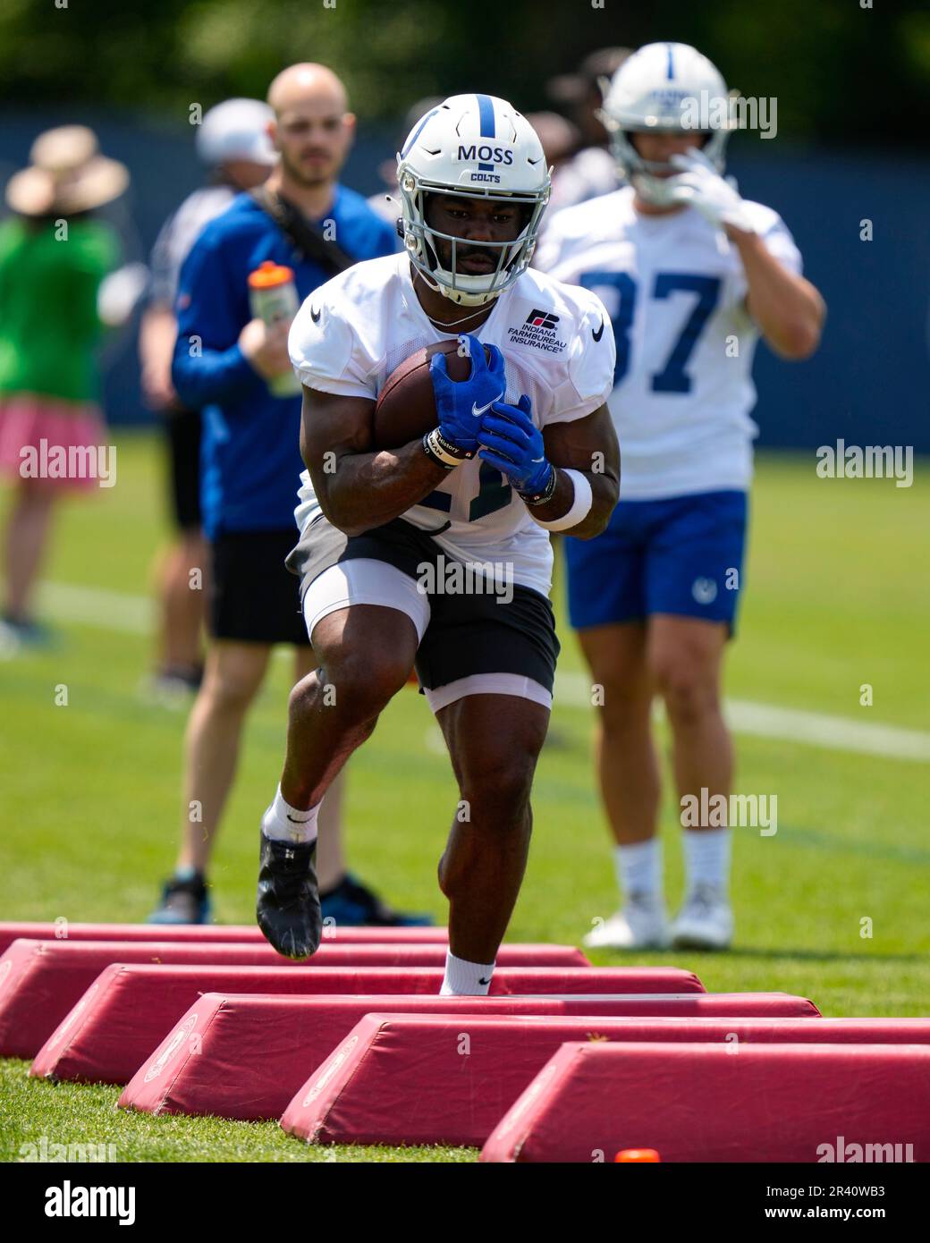 Indianapolis Colts running back Zack Moss runs a drill during practice ...