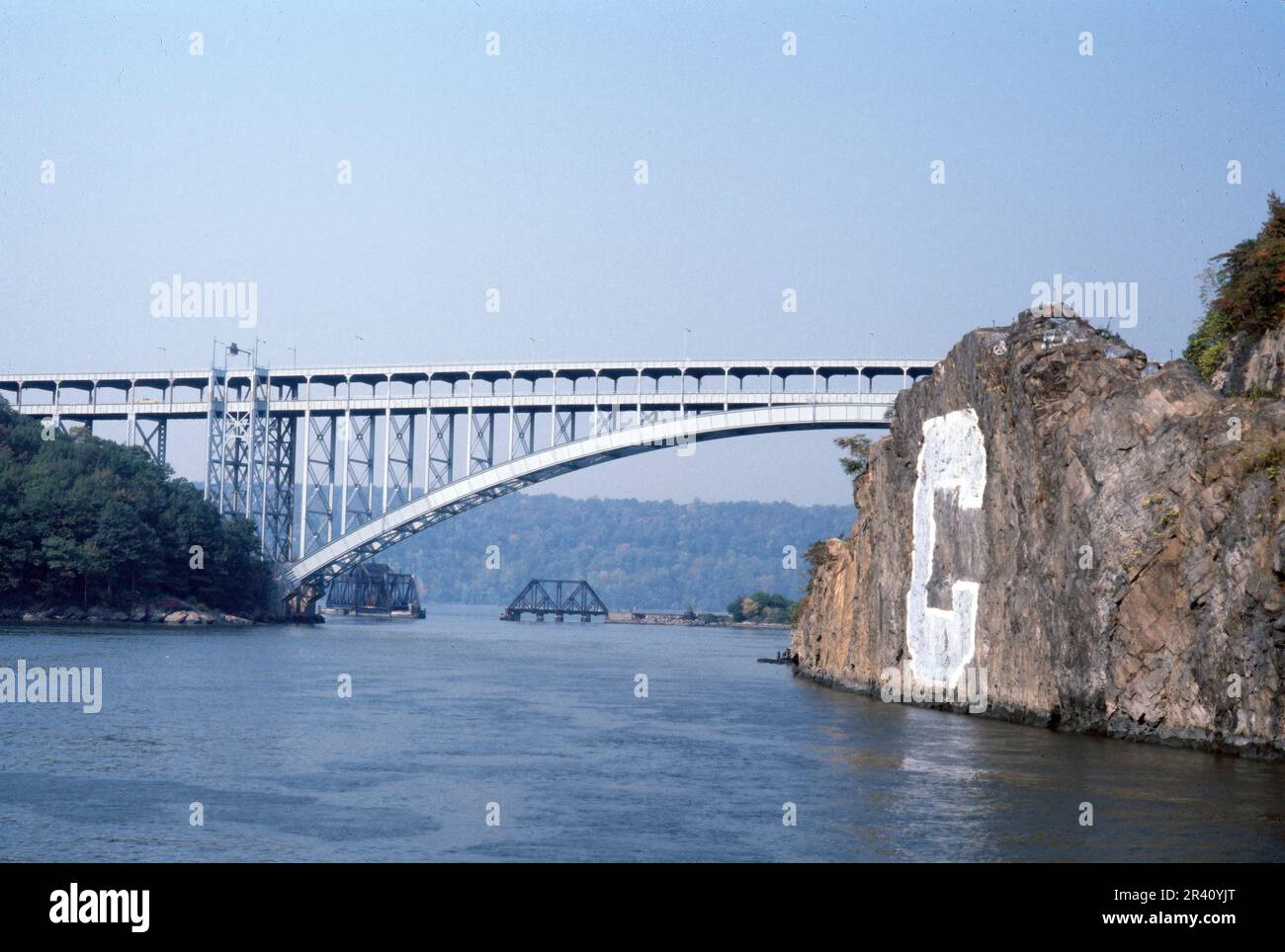 1970s bridge architecture hi-res stock photography and images - Alamy