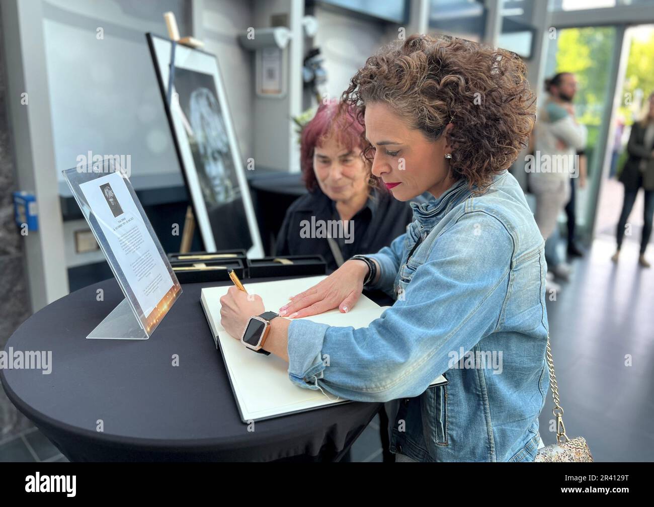Stuttgart, Germany. 25th May, 2023. Tina Turner fan Tina Cicekdag (r ...