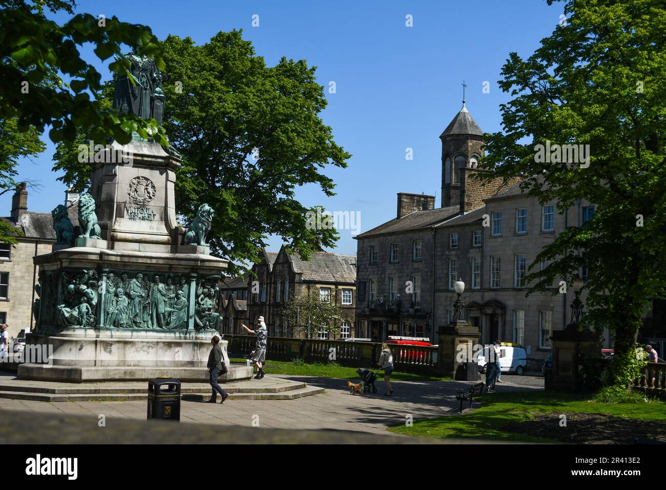 Dalton Square, Queen Victoria memorial, Lancaster Stock Photo - Alamy