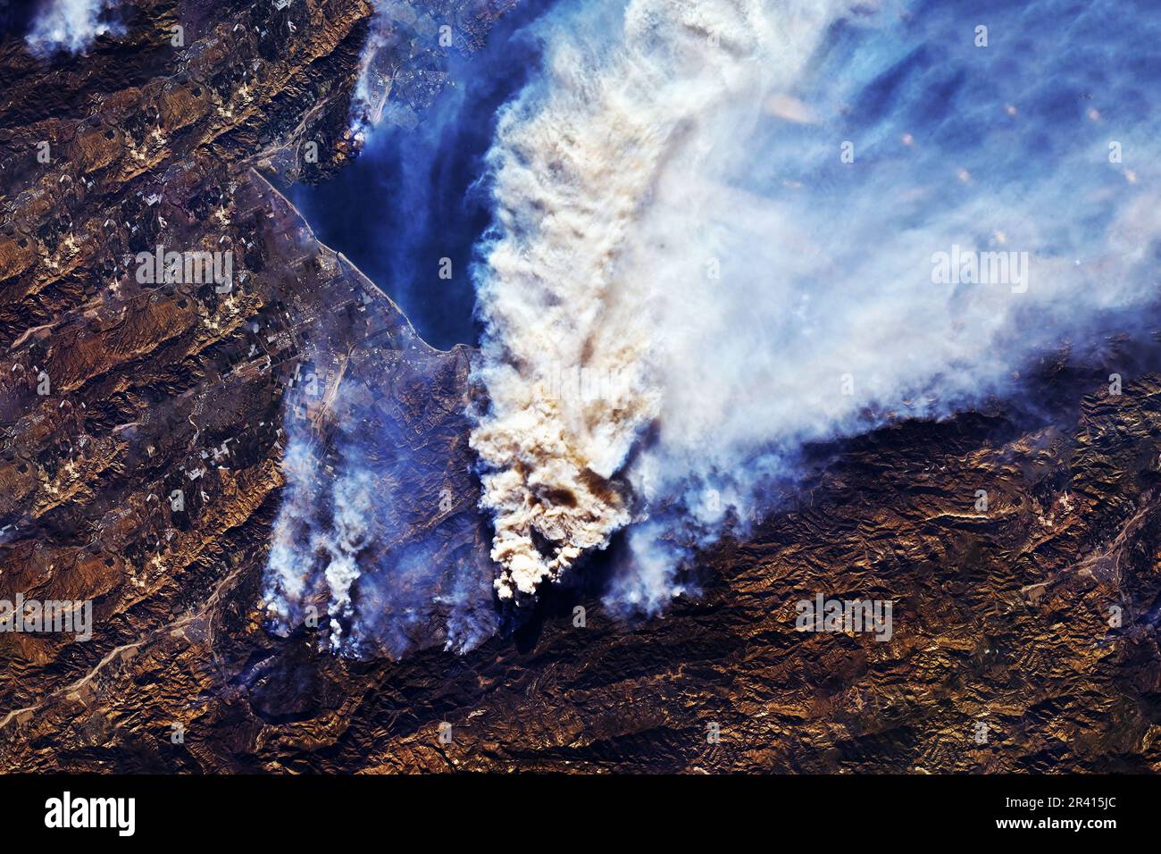 California wildfire map hi-res stock photography and images - Alamy