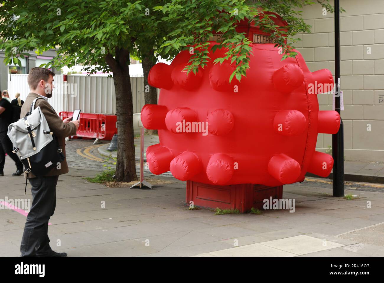 London, UK. 25 May 2023. British artist Steve Messam’s inflatable ...
