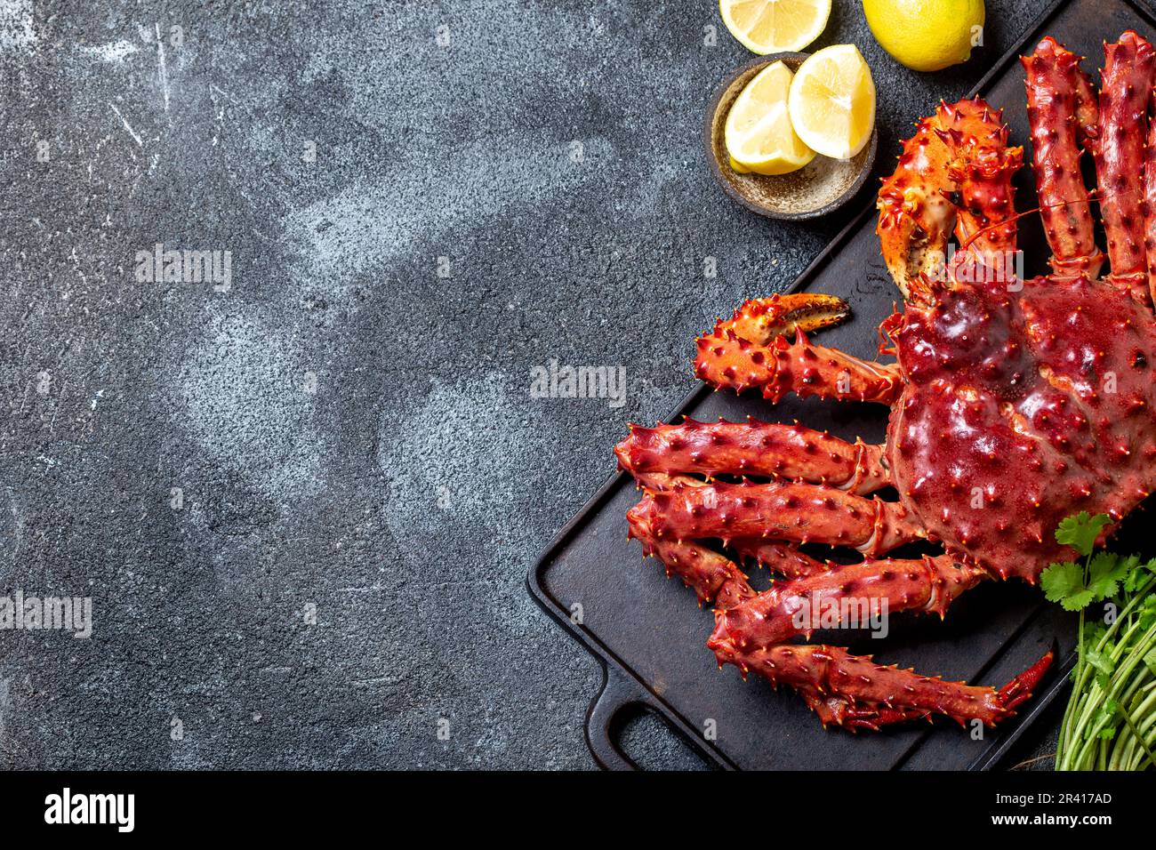 Red king crab hi-res stock photography and images - Alamy