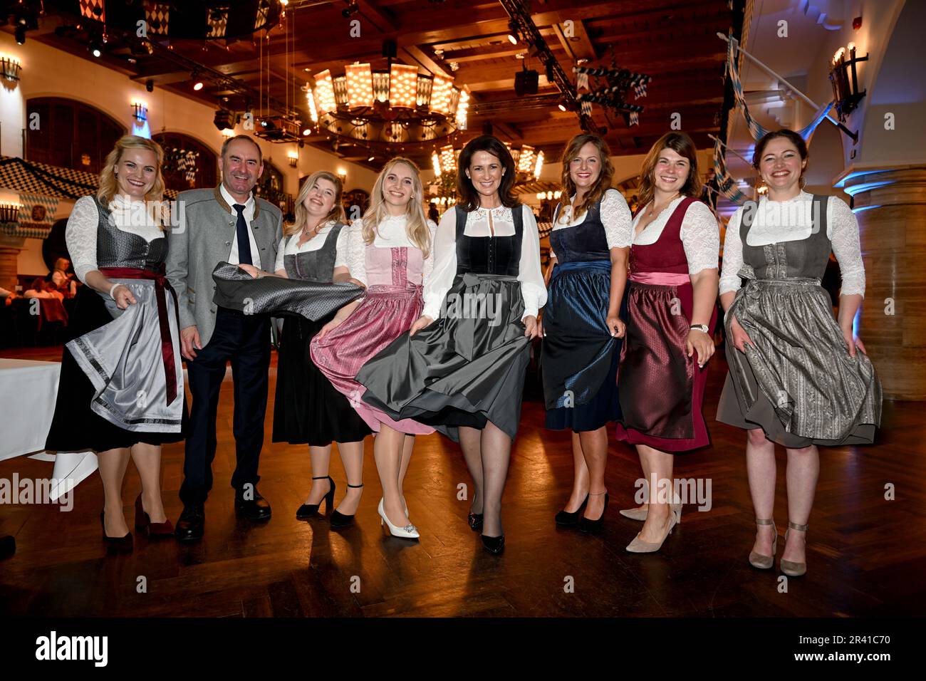 Munich, Germany. 25th May, 2023. The candidate Anna-Kathrin Ott, (l-r ...