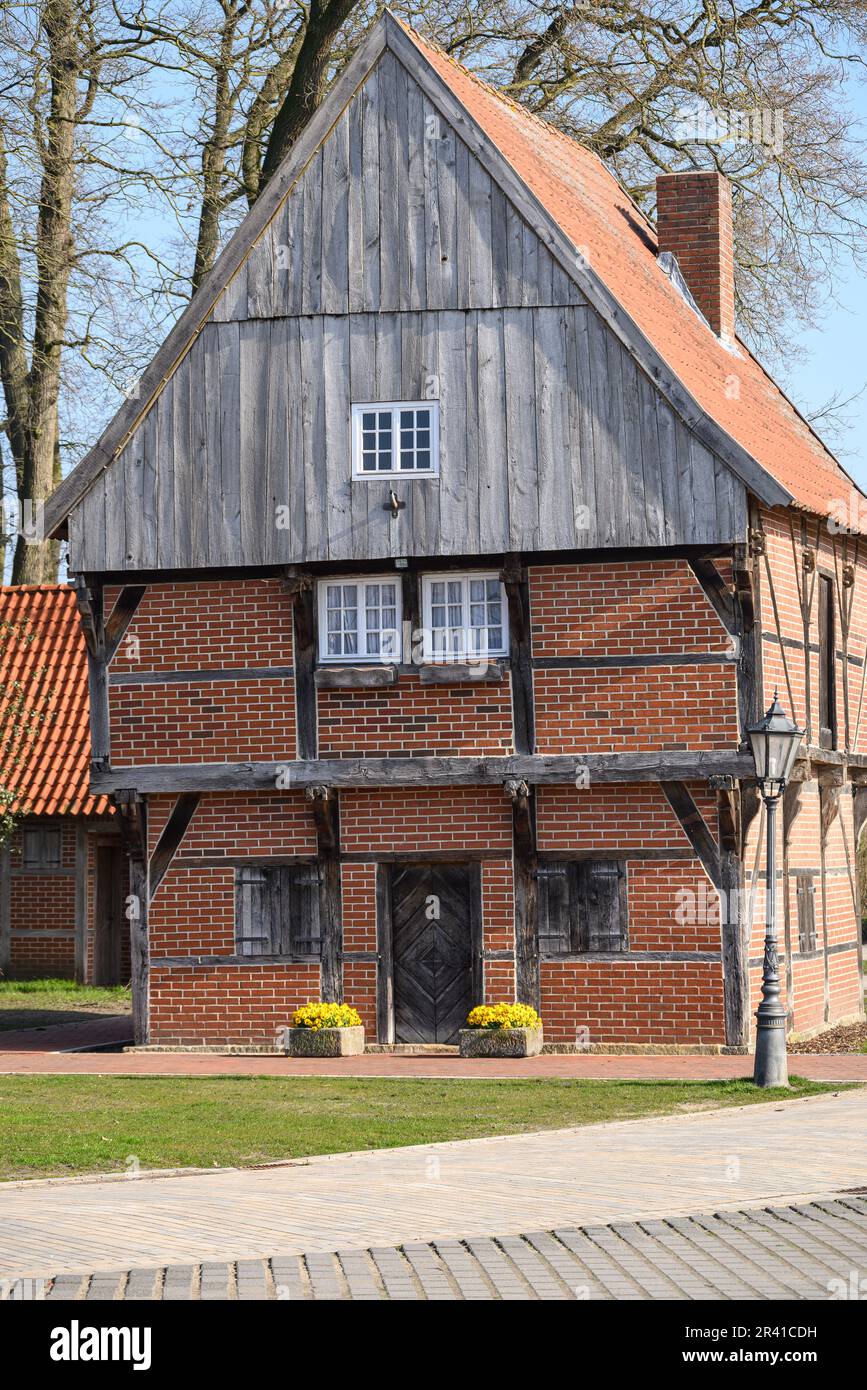 Hosue house hi-res stock photography and images - Alamy