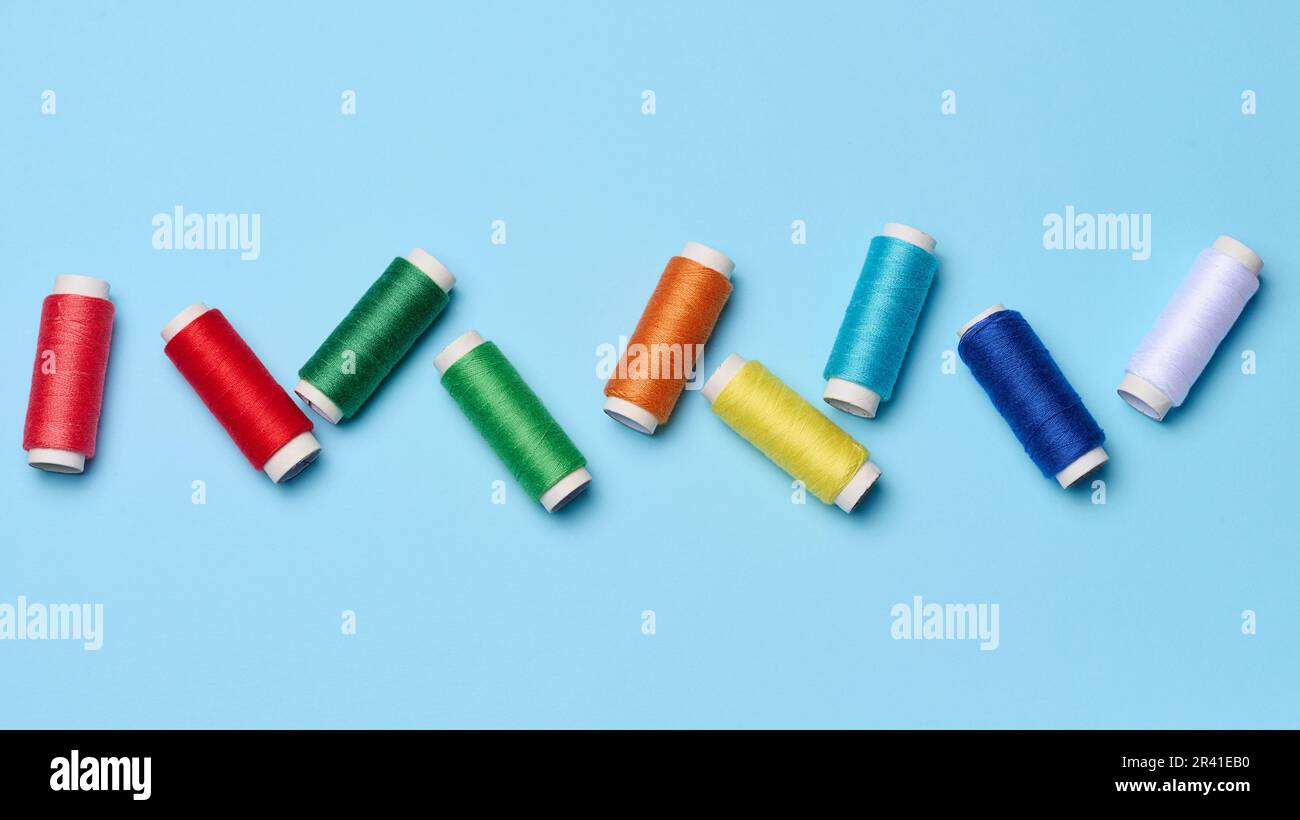 Top threads hi-res stock photography and images - Alamy