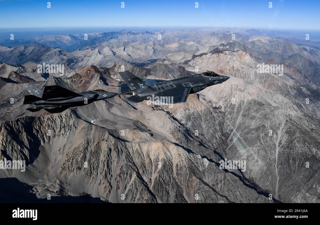 F-35C Lightning II's, attached to the “Argonauts” of Strike Fighter ...