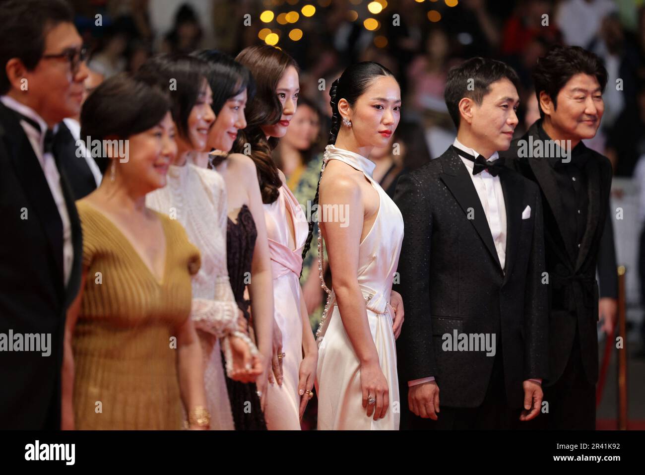 Jang young nam and kim ji woon hi-res stock photography and images - Alamy