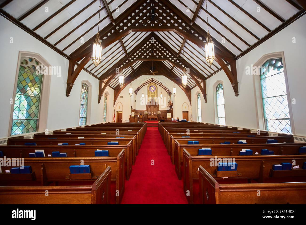 Hotel hall red carpet inside hi-res stock photography and images - Alamy