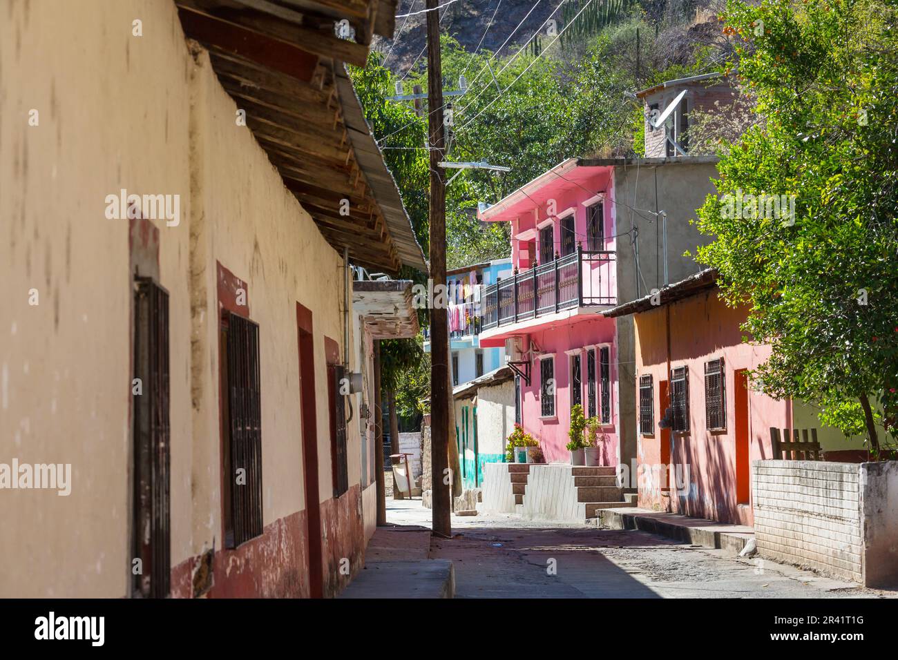 Colonial architecture in Mexico Stock Photo - Alamy