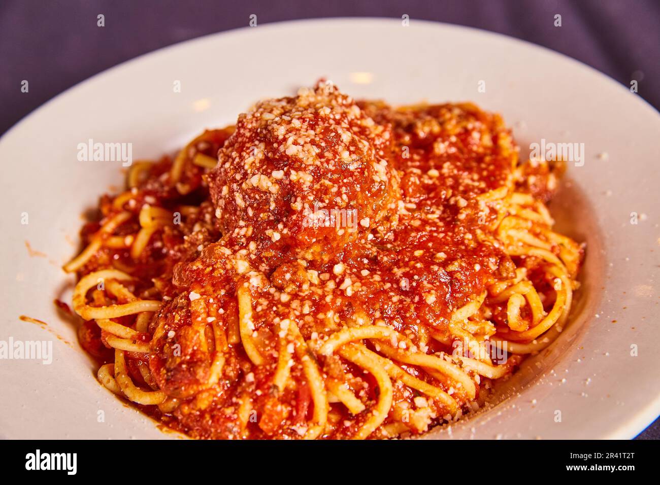 Kid’s spaghetti and meatball red pasta sauce noodles dish food Italian ...