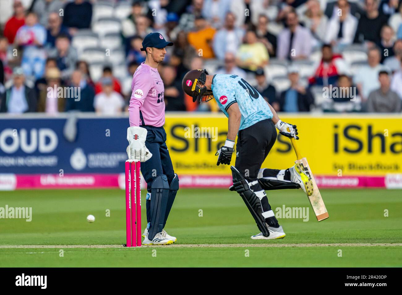 LONDON, UNITED KINGDOM. 25 May, 2023. Middlesex's Wicket-Keeper John ...