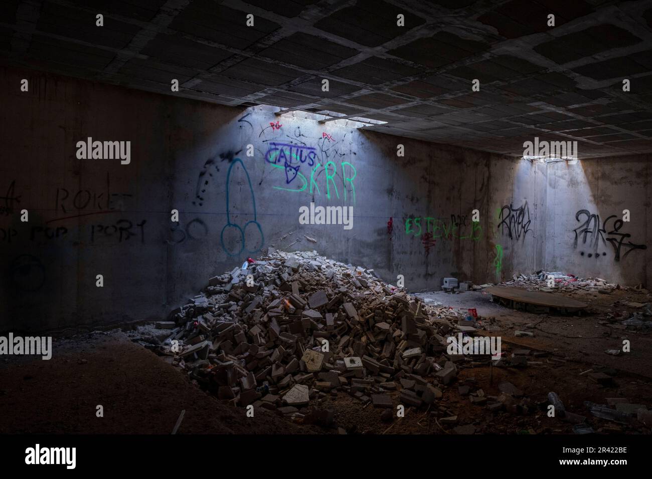 Ruinas ruinas edificio en ruinas hi-res stock photography and images - Alamy