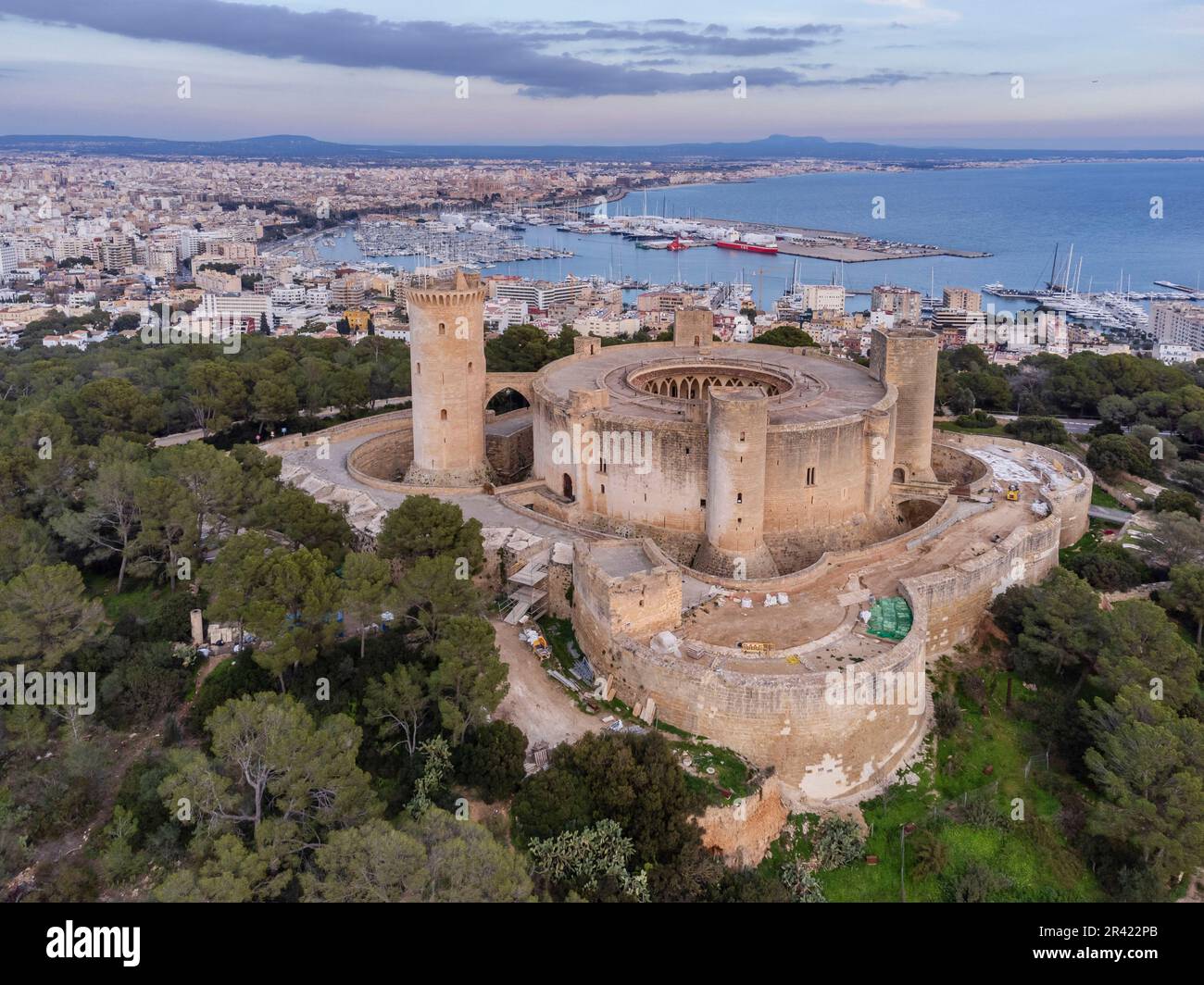 Bellver castle on the bay of Palma Stock Photo - Alamy