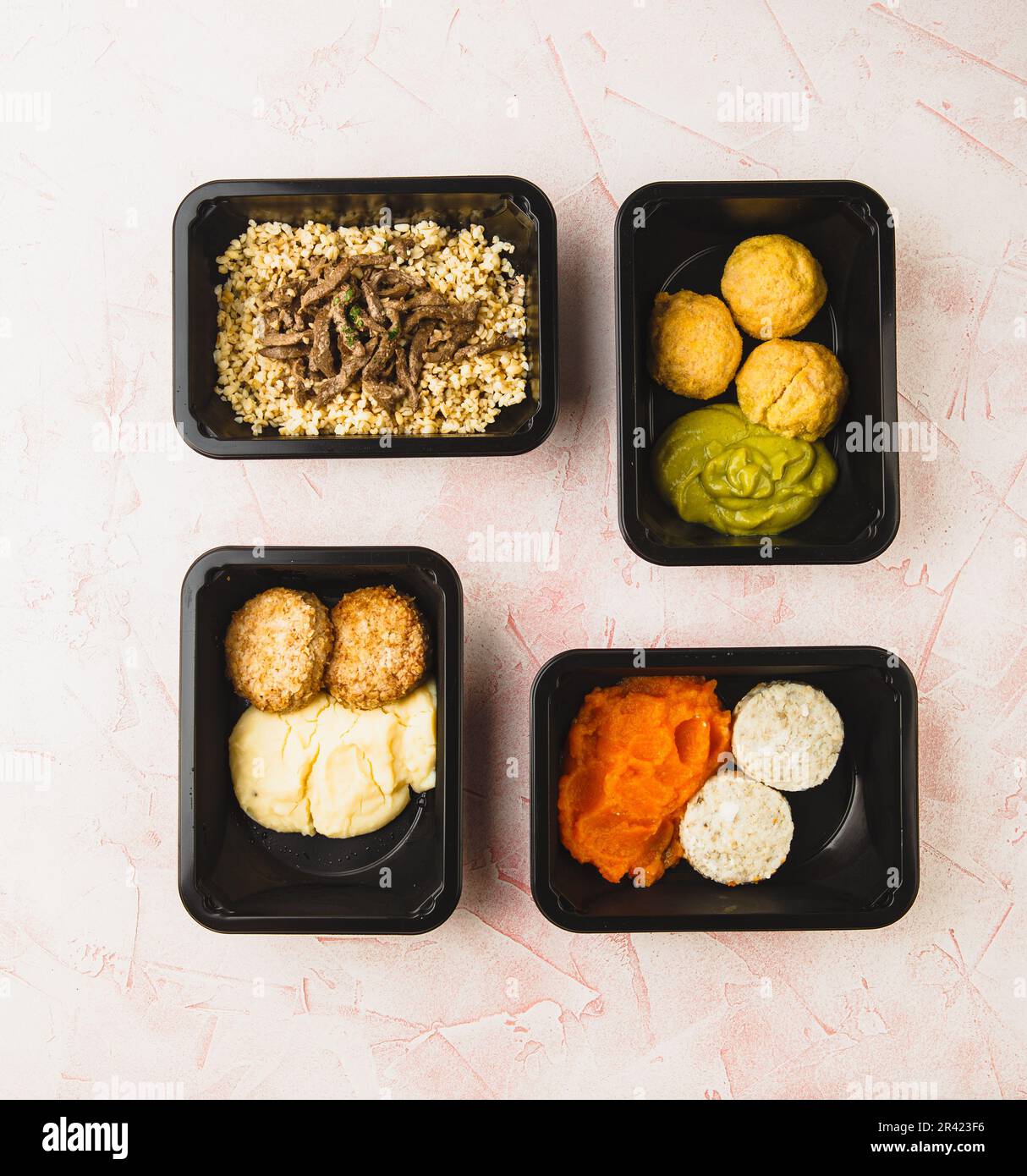 Healthy lunch in boxes hi-res stock photography and images - Alamy