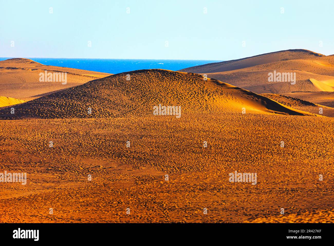 Sand dunes landscape . Desert sand hills Stock Photo - Alamy