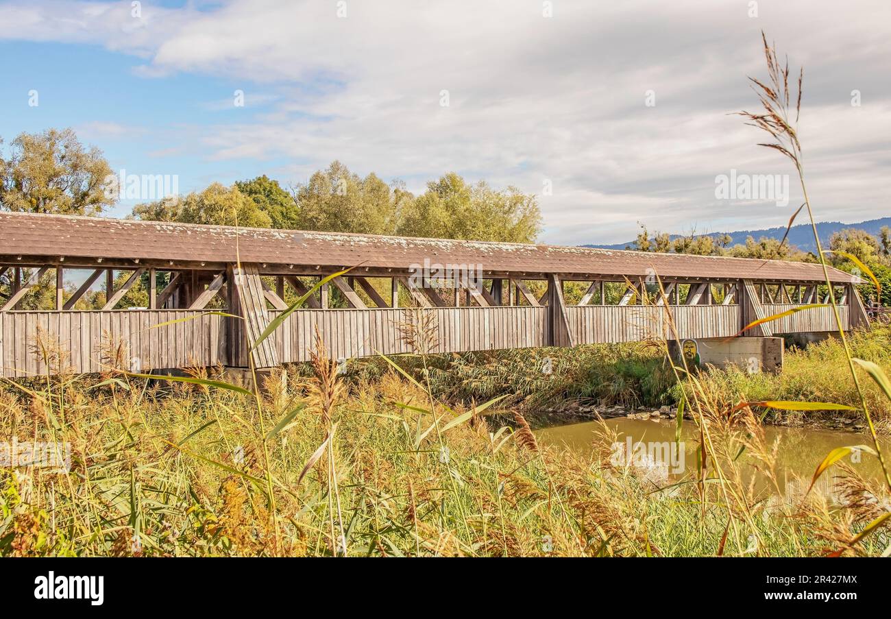 Hard bridge hi-res stock photography and images - Alamy