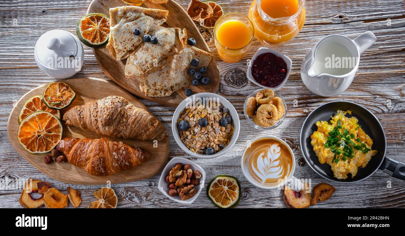 Cereals at buffet breakfast restaurant hi-res stock photography and ...