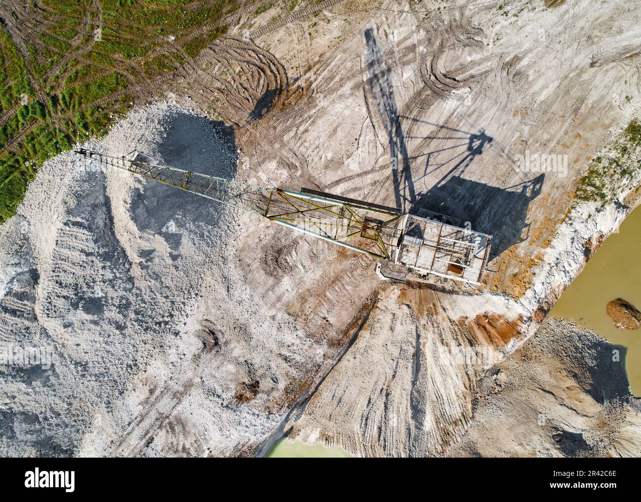 Walking dragline extracts chalk from pond in open pit Stock Photo - Alamy
