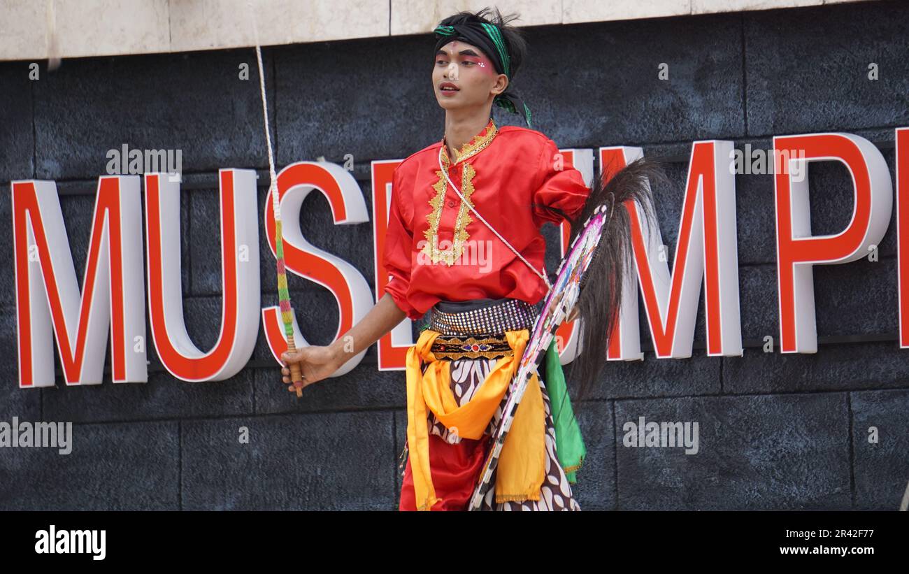 Jaranan dance, a traditional dance from Java. Jaranan comes from jaran ...