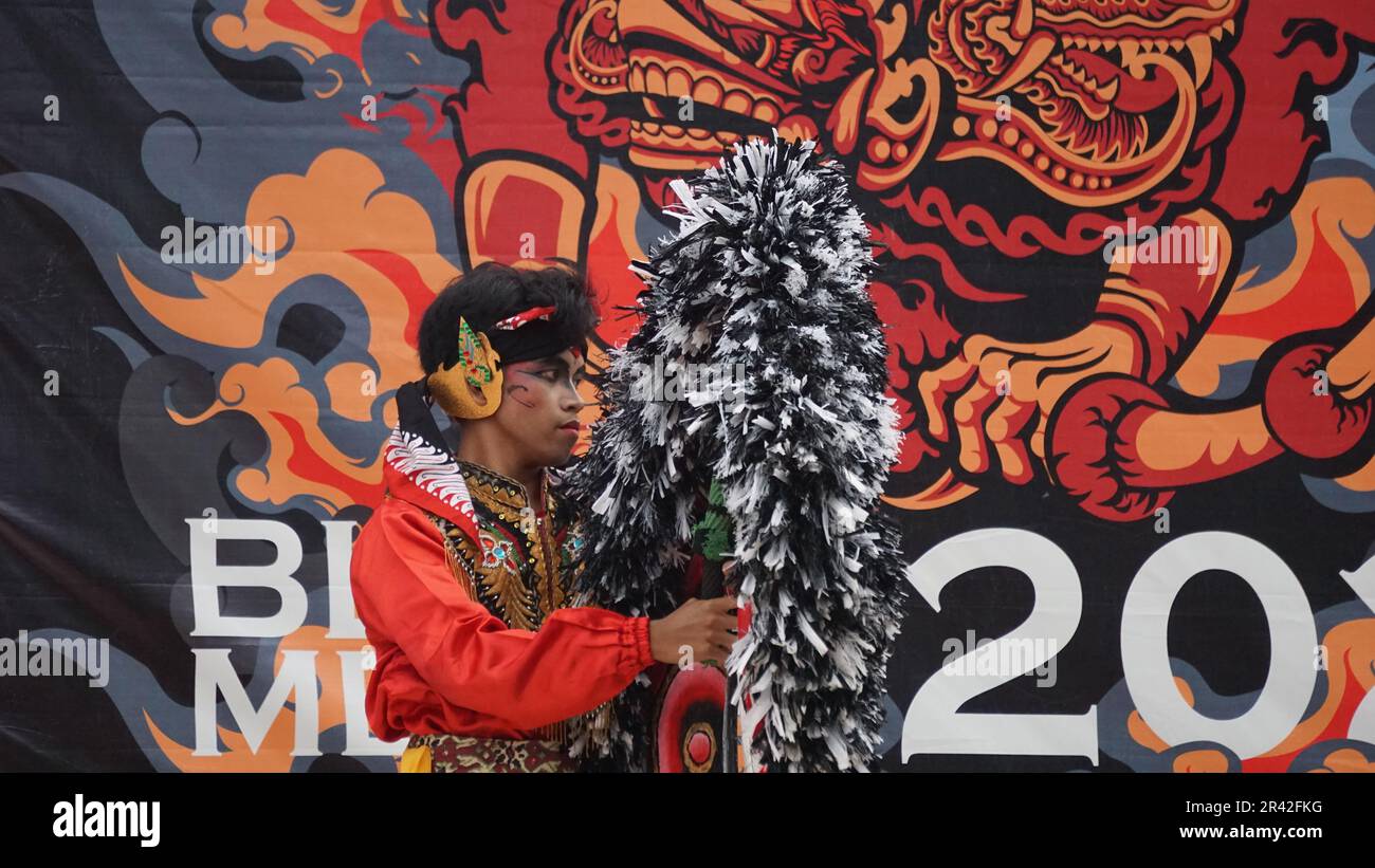 Jaranan dance, a traditional dance from Java. Jaranan comes from jaran ...