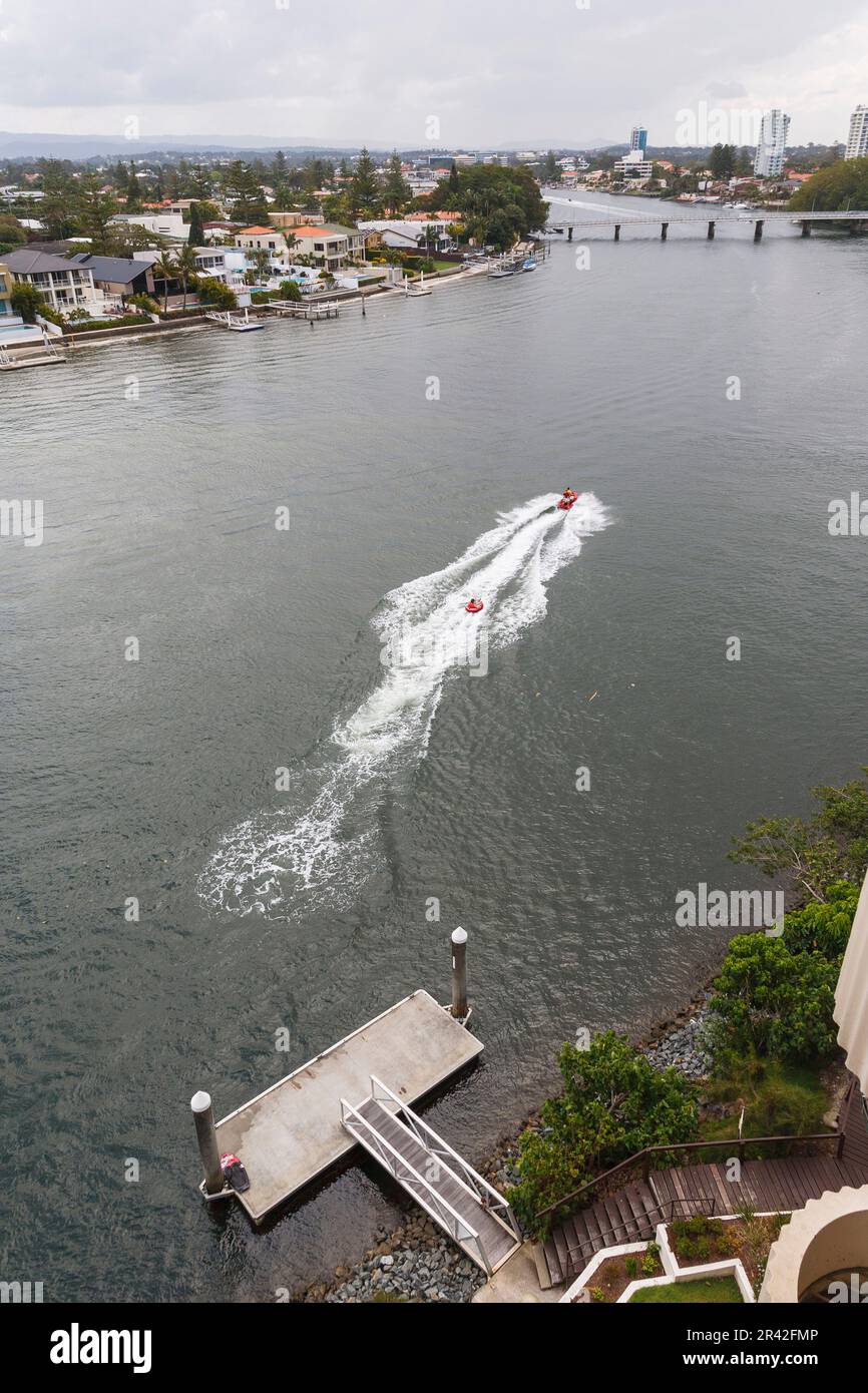 Boating on Nerang River Surfers Paradise Stock Photo - Alamy