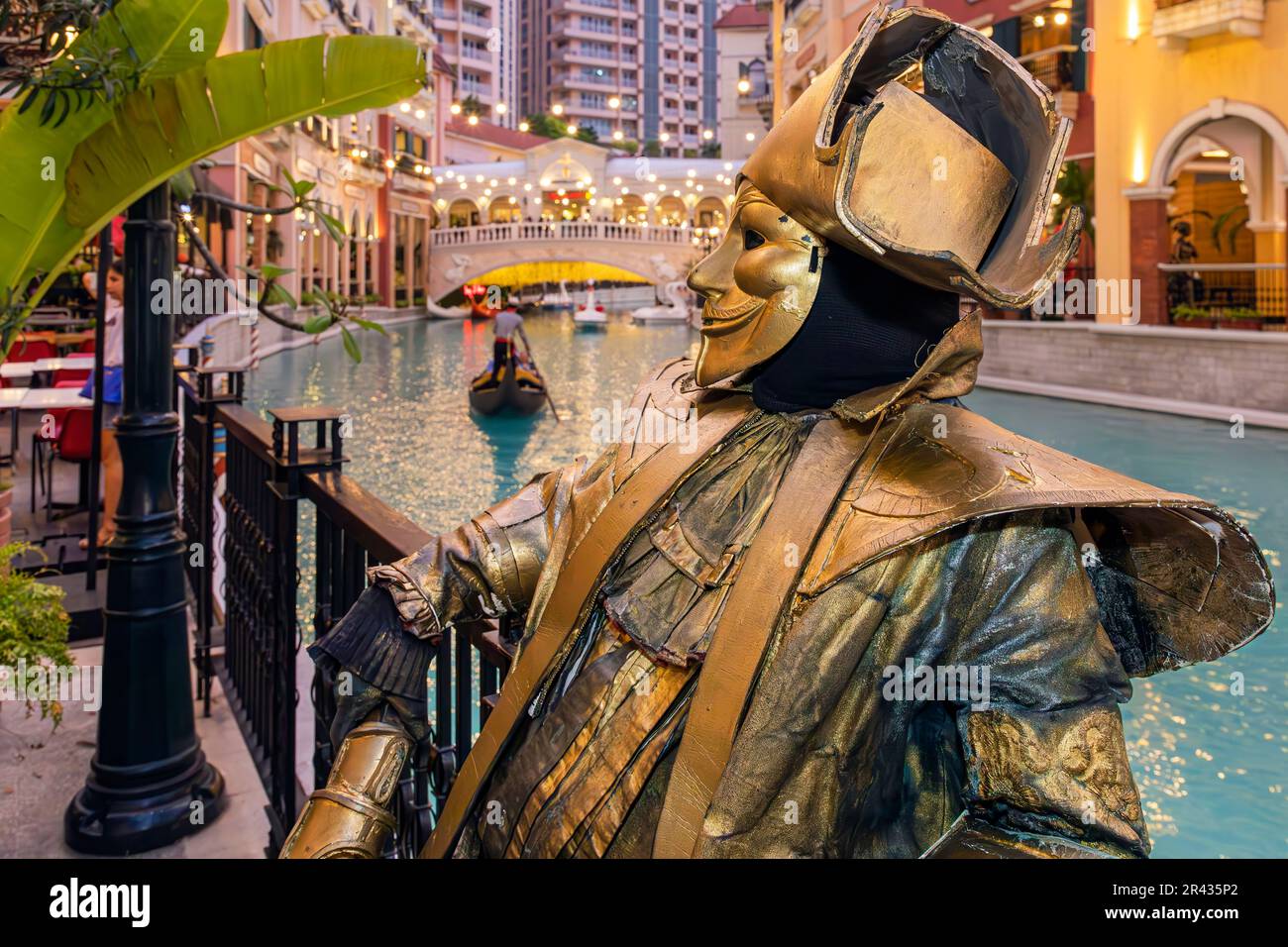 Carnival costume, Venice Grand Canal Mall, Taguig City, Manila ...