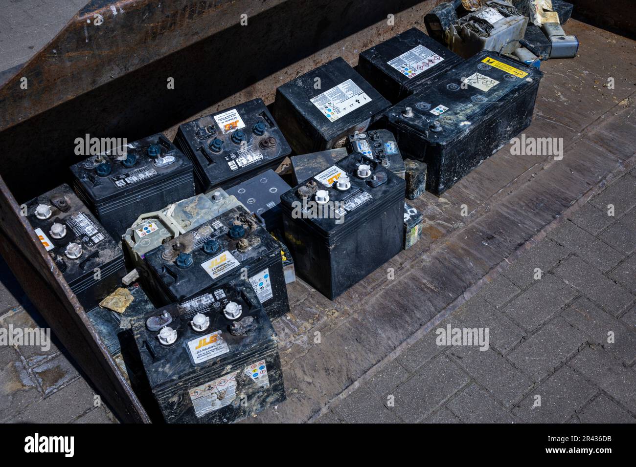 Old car batteries hi-res stock photography and images - Alamy