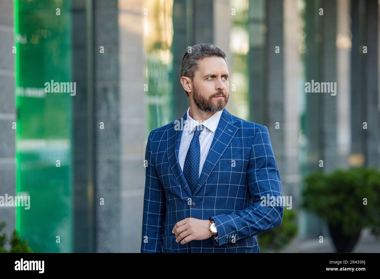 business employee wearing jacket in the street. photo of business ...