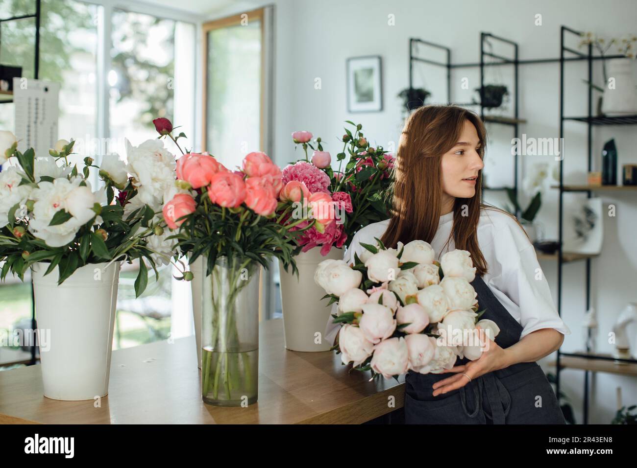 Photo workspace hi-res stock photography and images - Alamy