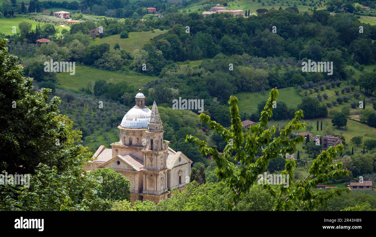 Italian rural church hi-res stock photography and images - Alamy