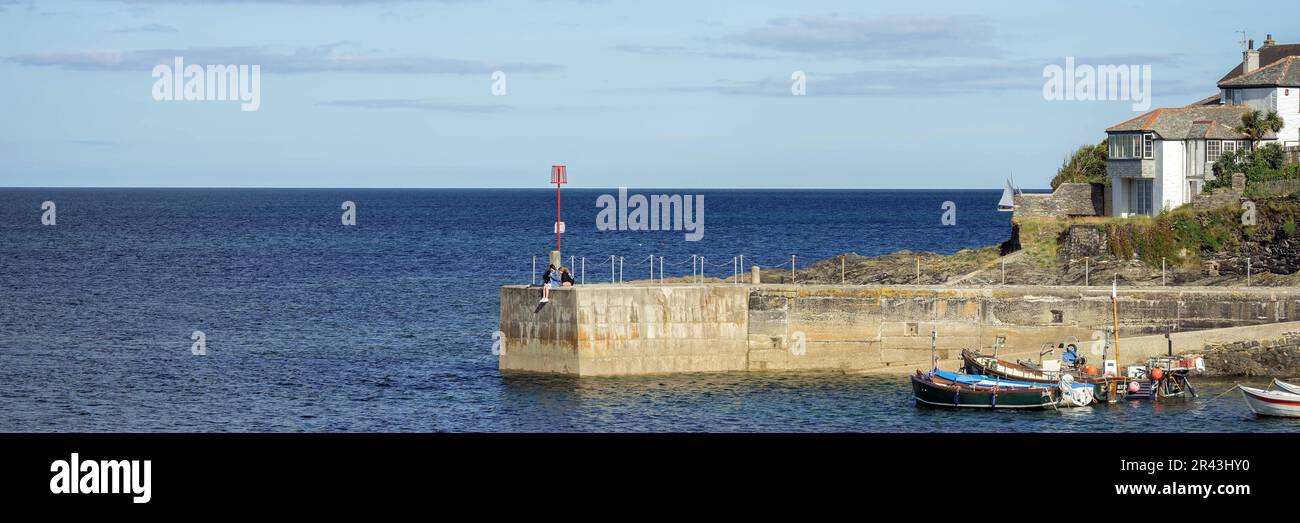 Portscatho jetty hi-res stock photography and images - Alamy