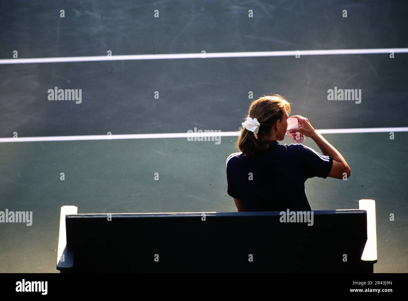Stefanie Steffi Graf, deutsche Tennisspielerin, auf dem Tennisplatz ...