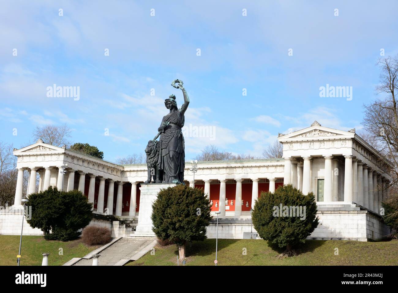 Bavaria Statue and Ruhmeshalle (Hall of Fame) in Munich Germany ...