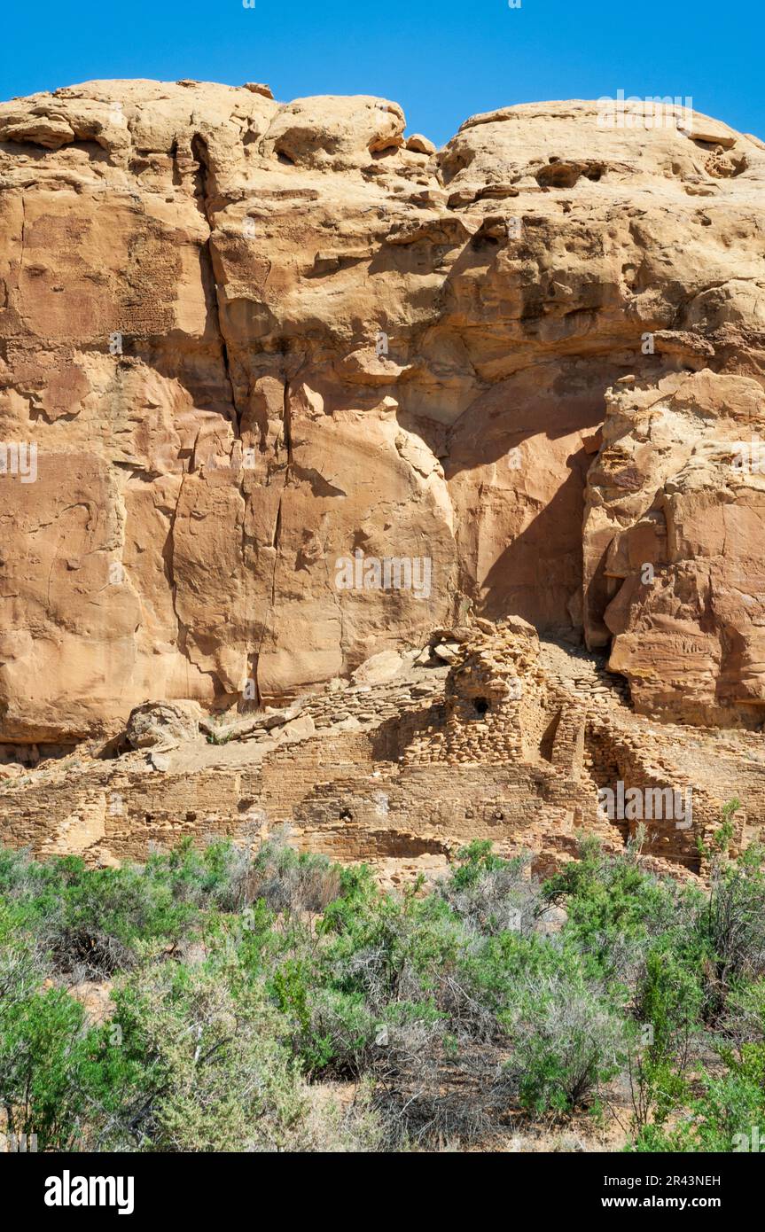Chetro Ketl at Chaco Culture National Historical Park Stock Photo - Alamy