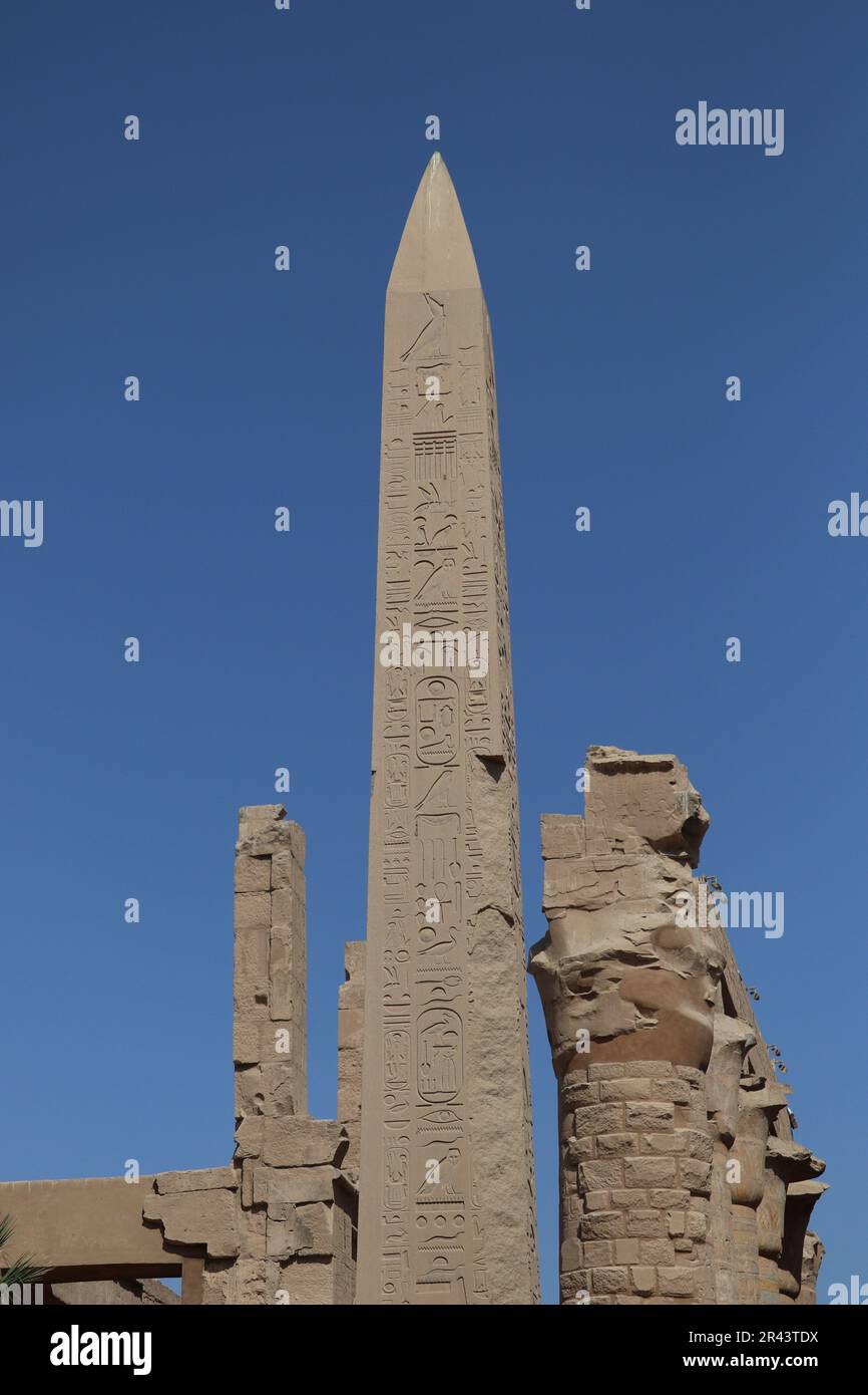 Ancient egyptian obelisk at Karnak temple, Luxor, Egypt Stock Photo - Alamy