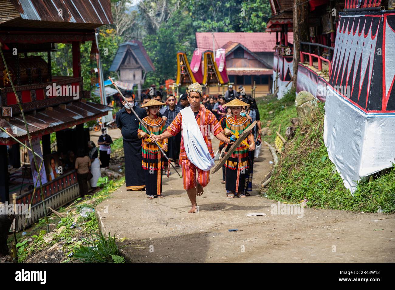 Tribu toraja hi-res stock photography and images - Alamy