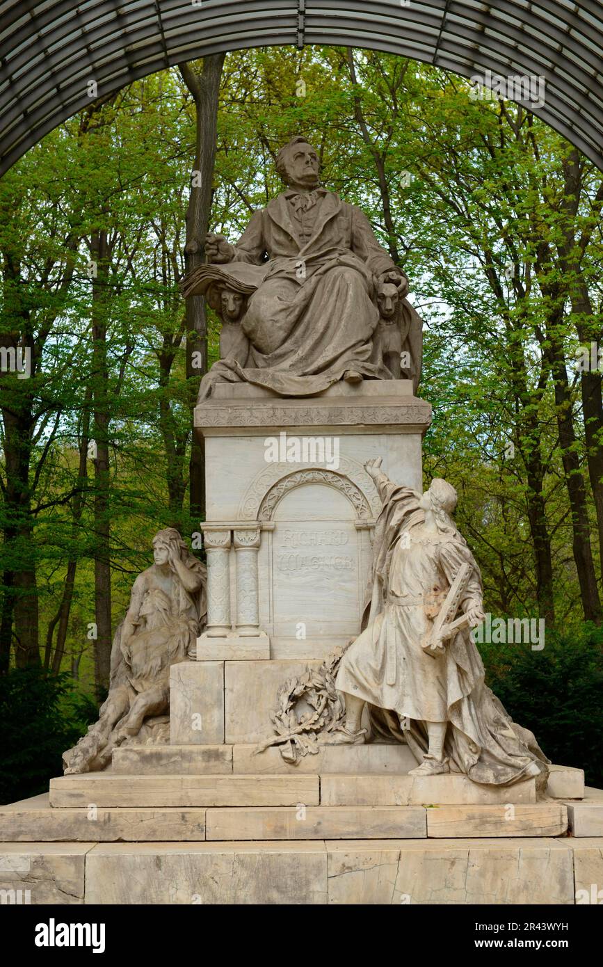 Richard Wagner, Monument, Great Tiergarten, Tiergarten, Berlin, Germany ...