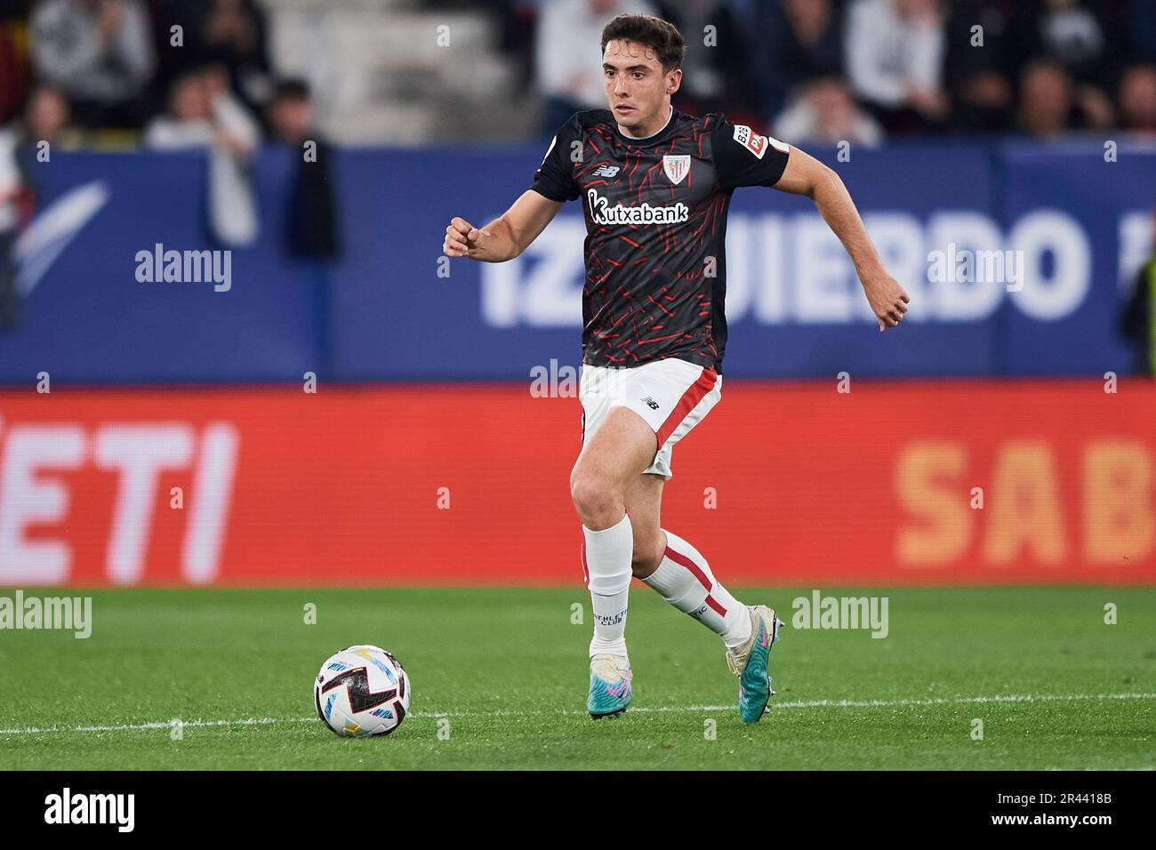 Oier Zarraga of Athletic Club in action during the La Liga Santander ...