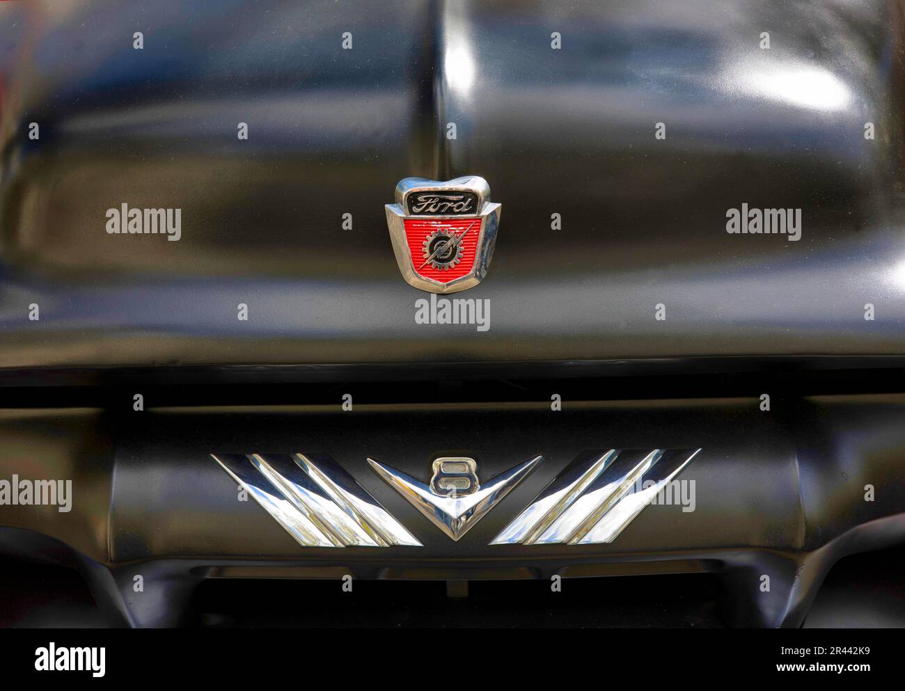 Logo of the 1953 Ford F100 V8, Pickup, Classic Days Berlin, Berlin ...