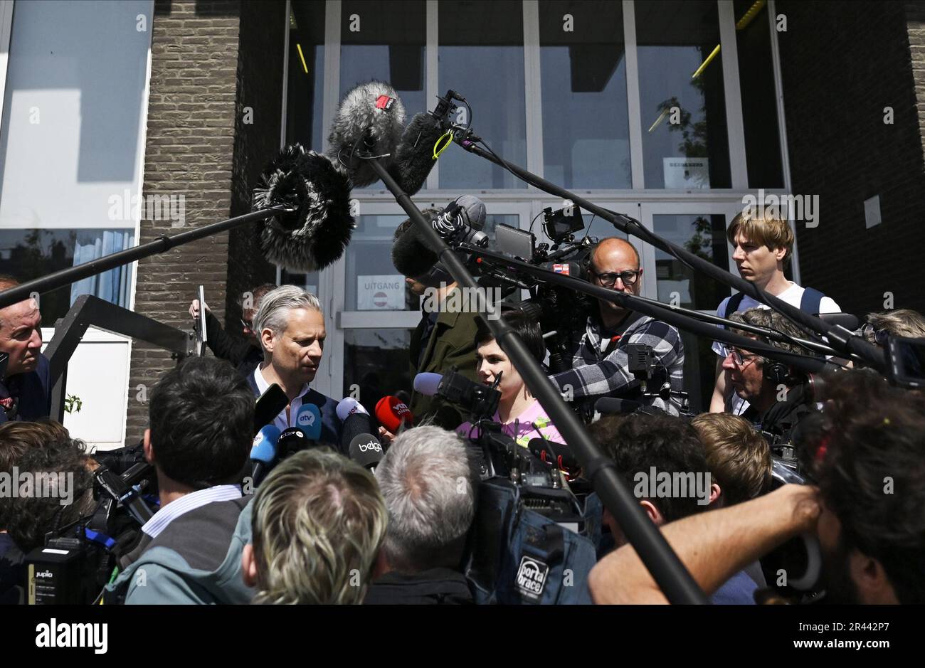 Cercle etudiant hi-res stock photography and images - Alamy