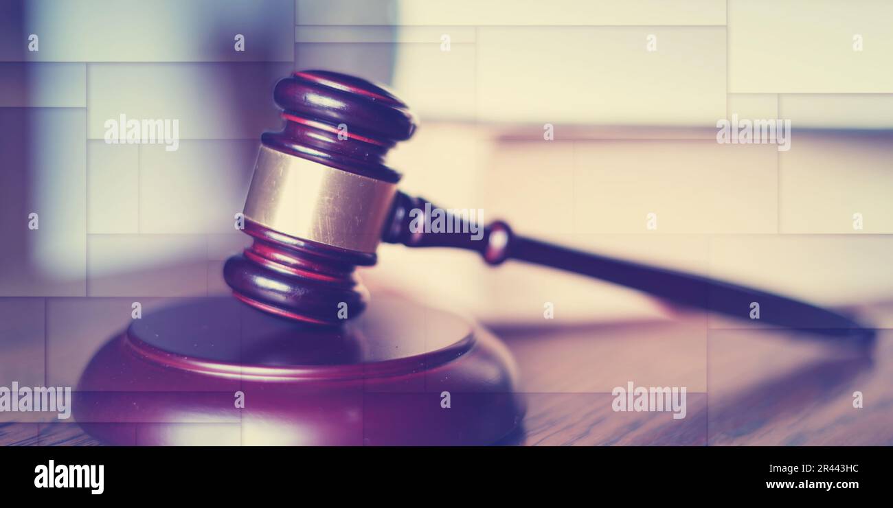 Judge gavel with law books, geometric pattern Stock Photo - Alamy