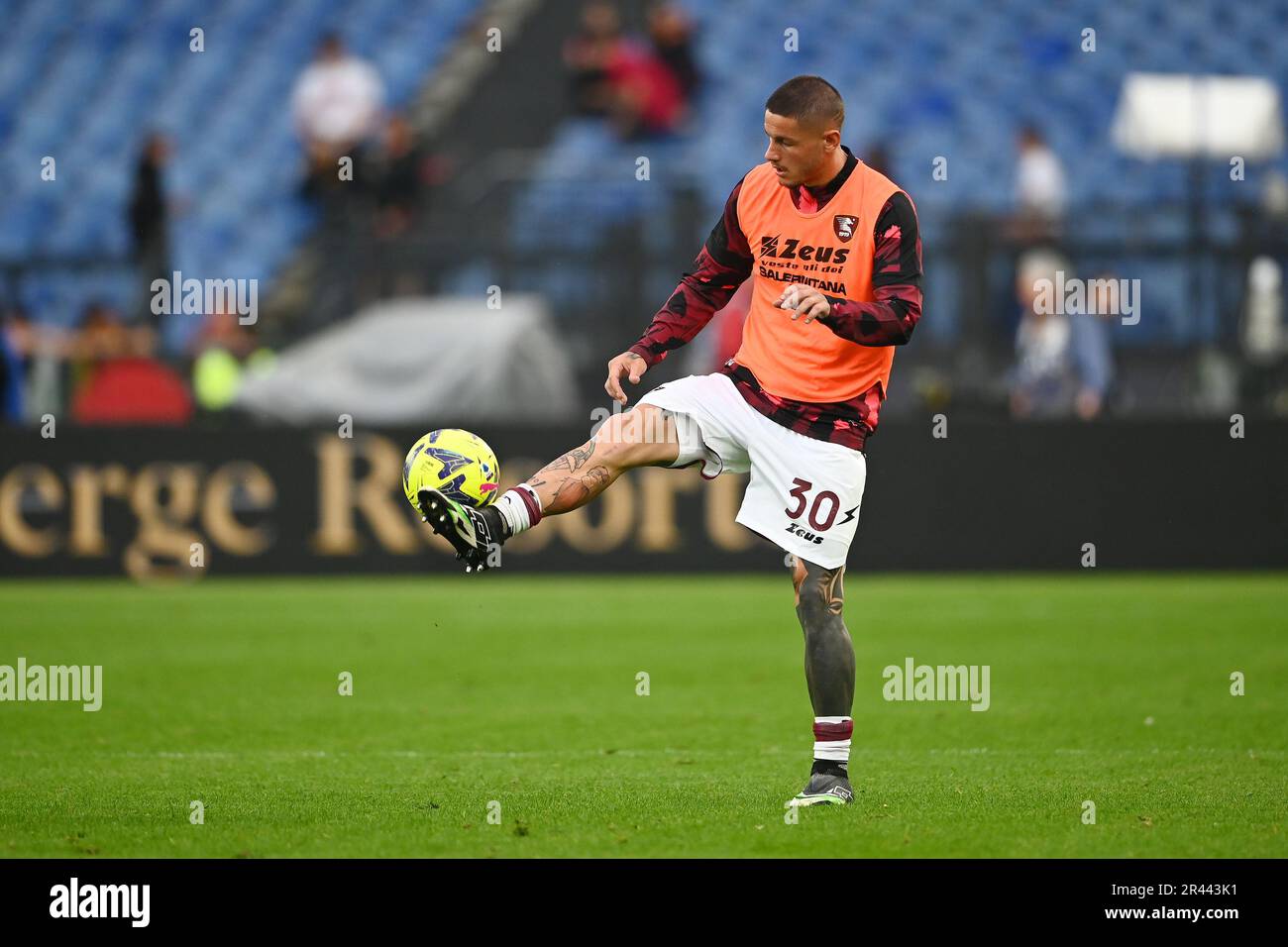 Pasquale Mazzocchi of US Salernitana in action during the Serie A match ...