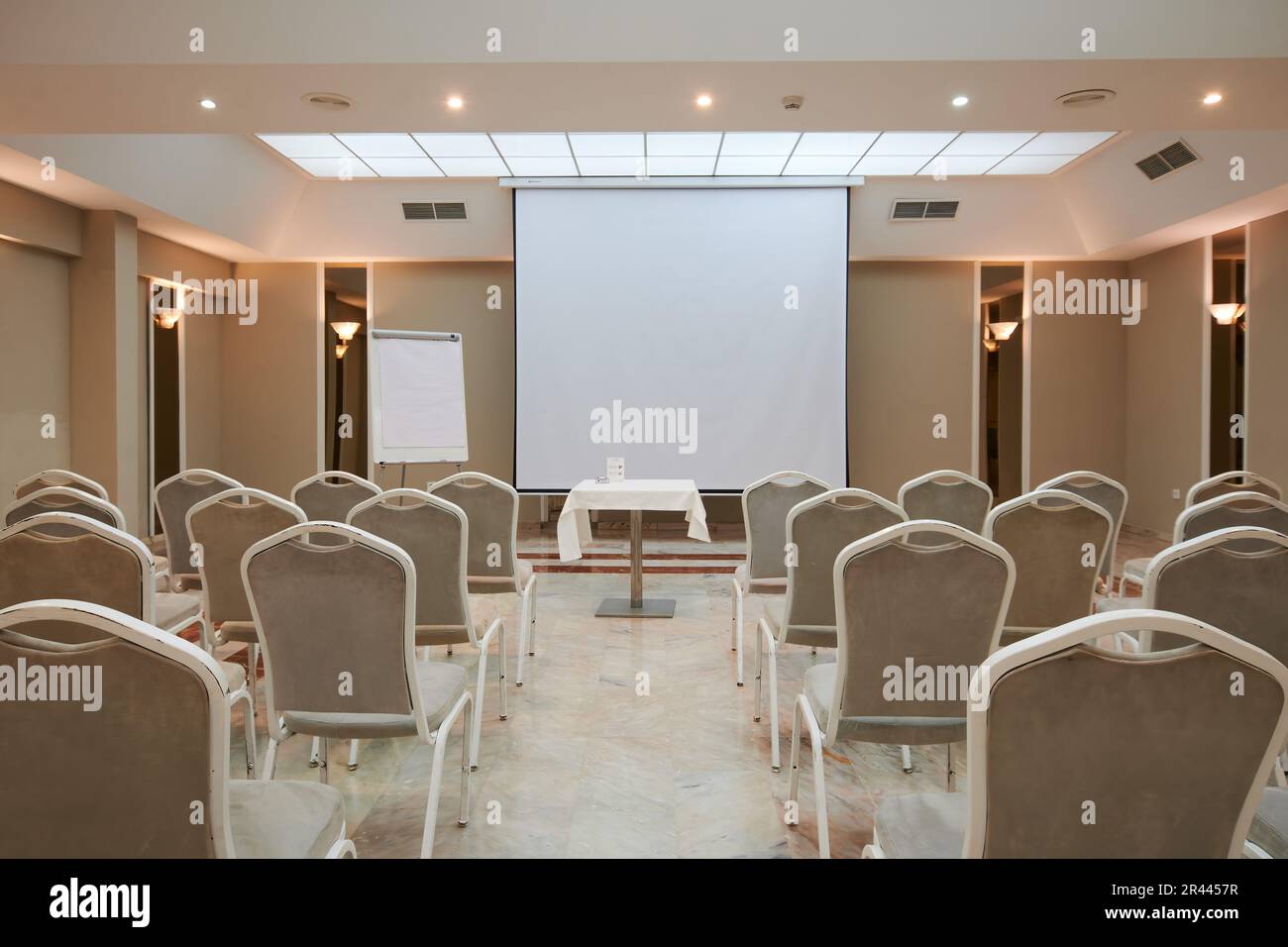 a Empty conference room prepare Stock Photo - Alamy