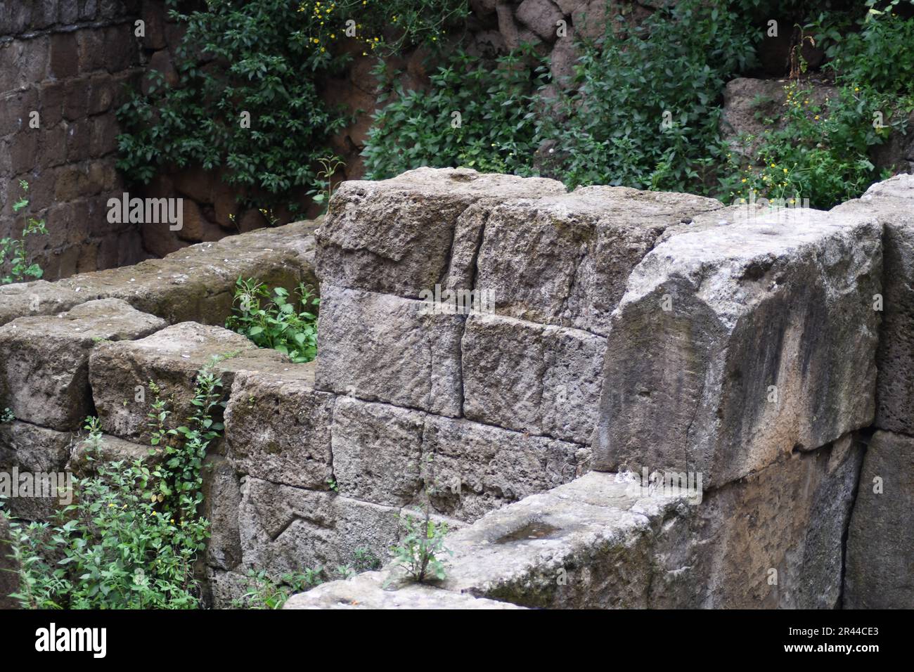 Antiche mura greche hi-res stock photography and images - Alamy