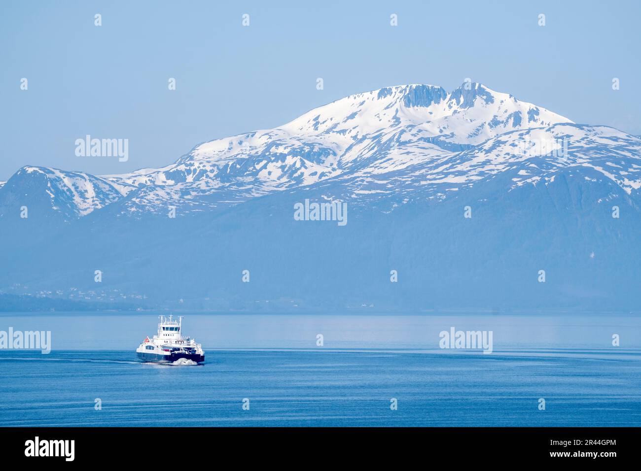 MOLDE 20230522.Ferries on the Moldefjord. Photo: Gorm Kallestad / NTB ...